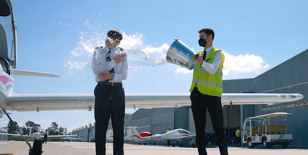 ¿Cómo aprende un piloto a aterrizar?